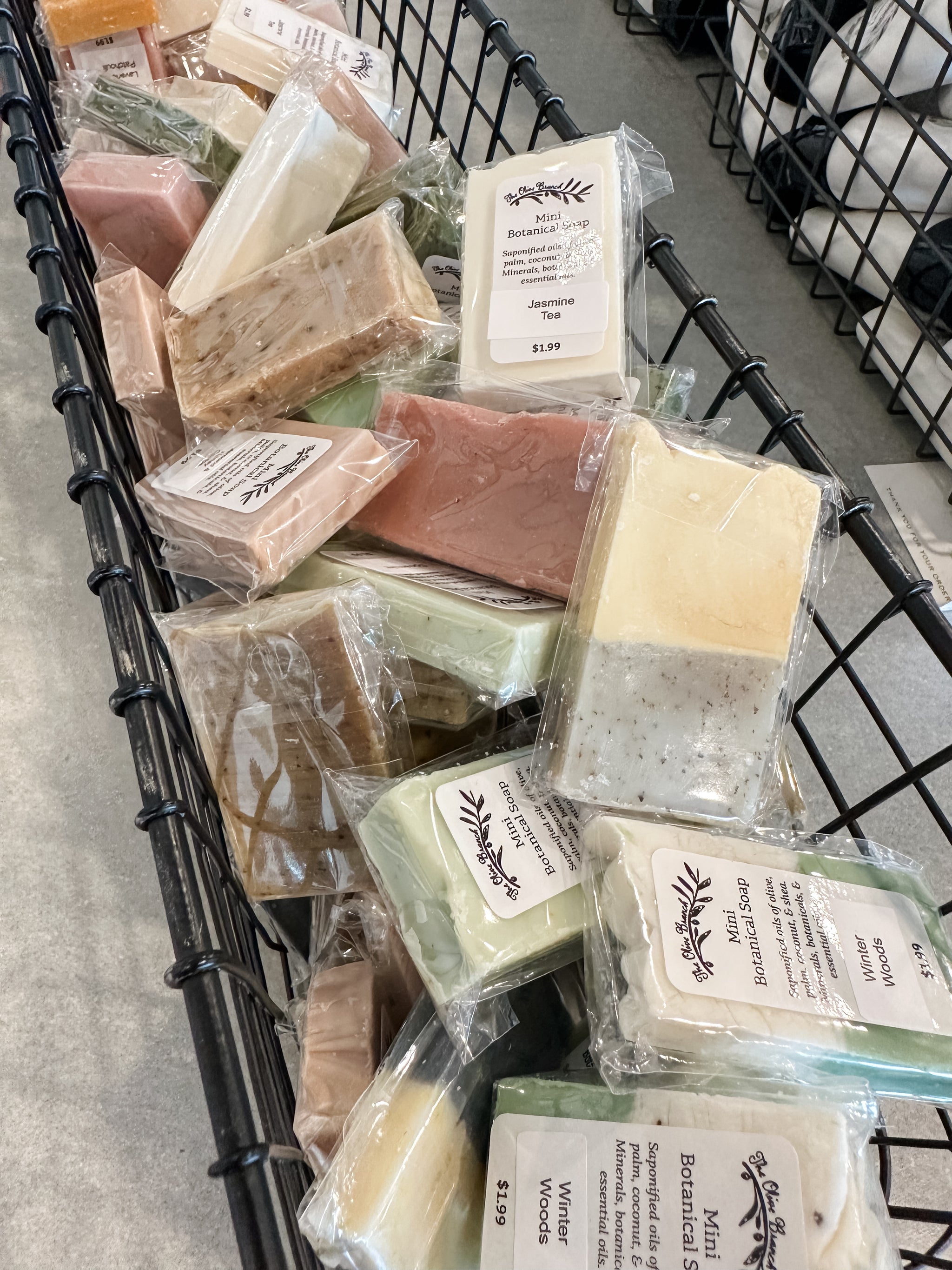 Mini Travel Size Botanical Soaps – The Olive Branch at Sovereign Farms